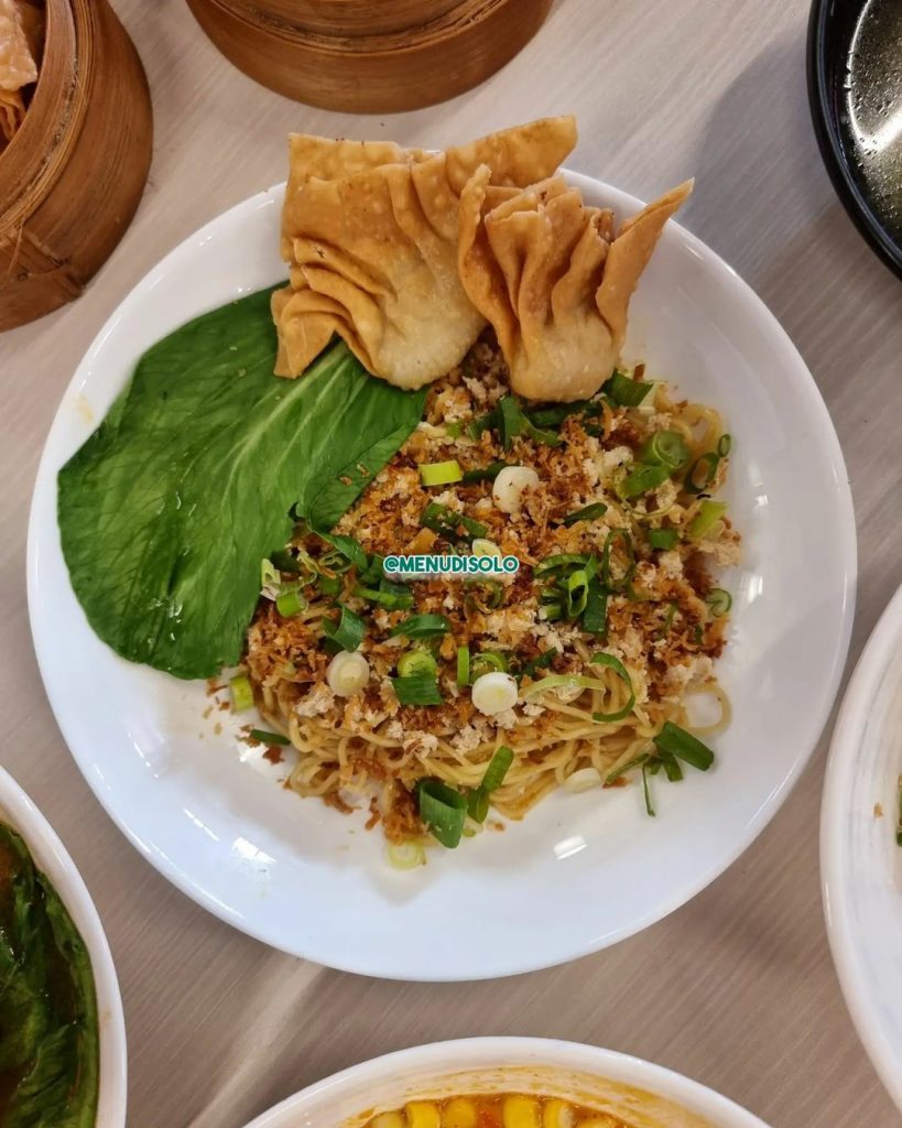 Buku Harga Menu Popipop Mojosongo Solo - Buku Menu di Solo Terbaru