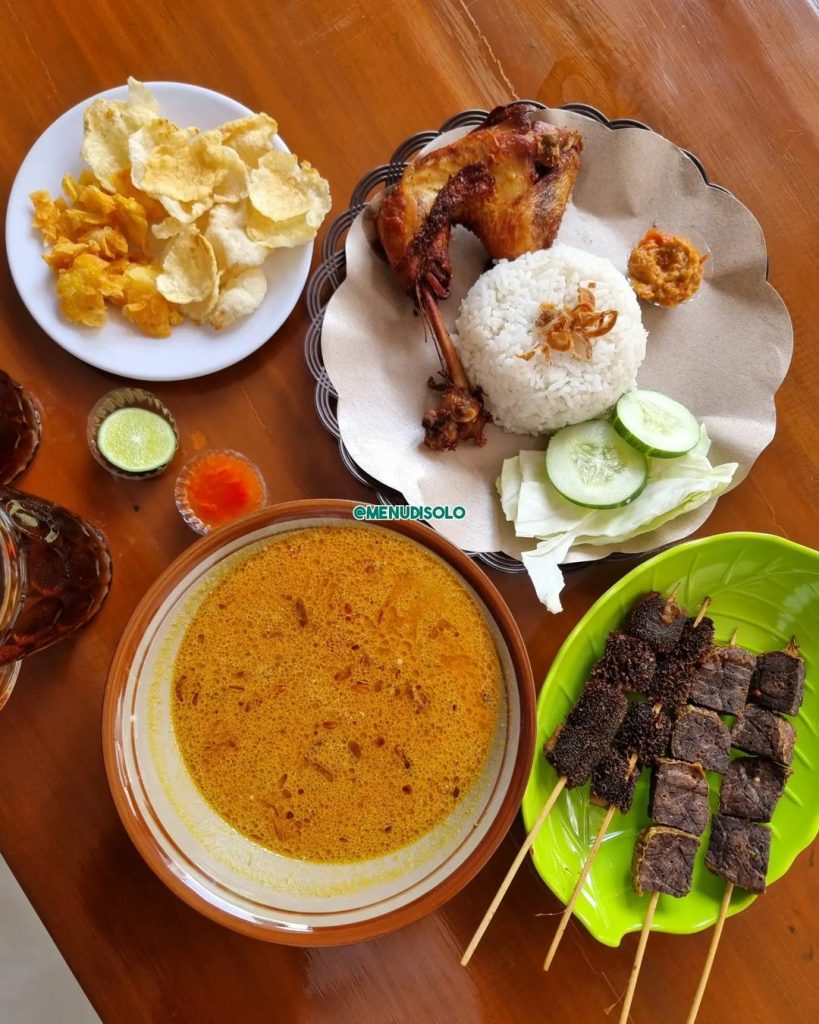 Buku Harga Menu Soto Betawi Bangjep Solo - Buku Menu di Solo Terbaru