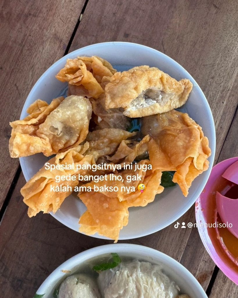 Buku Harga Menu Bakso BBM Bakso Bakwan Malang di Solo - Buku Menu di ...