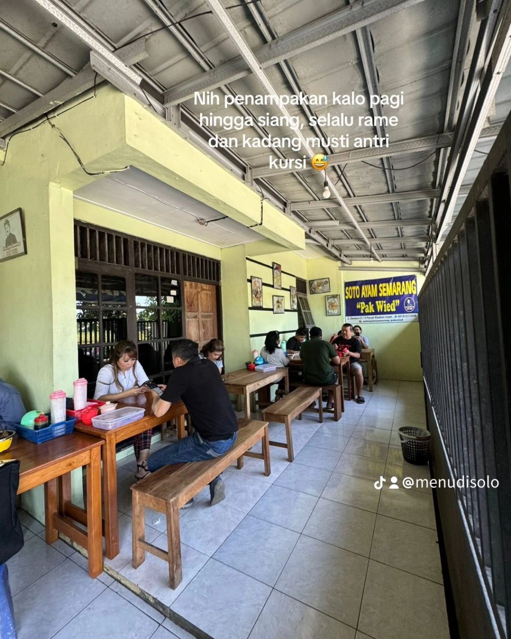 Buku Harga Menu Soto Semarang Pak Wied di Solo - Buku Menu di Solo Terbaru