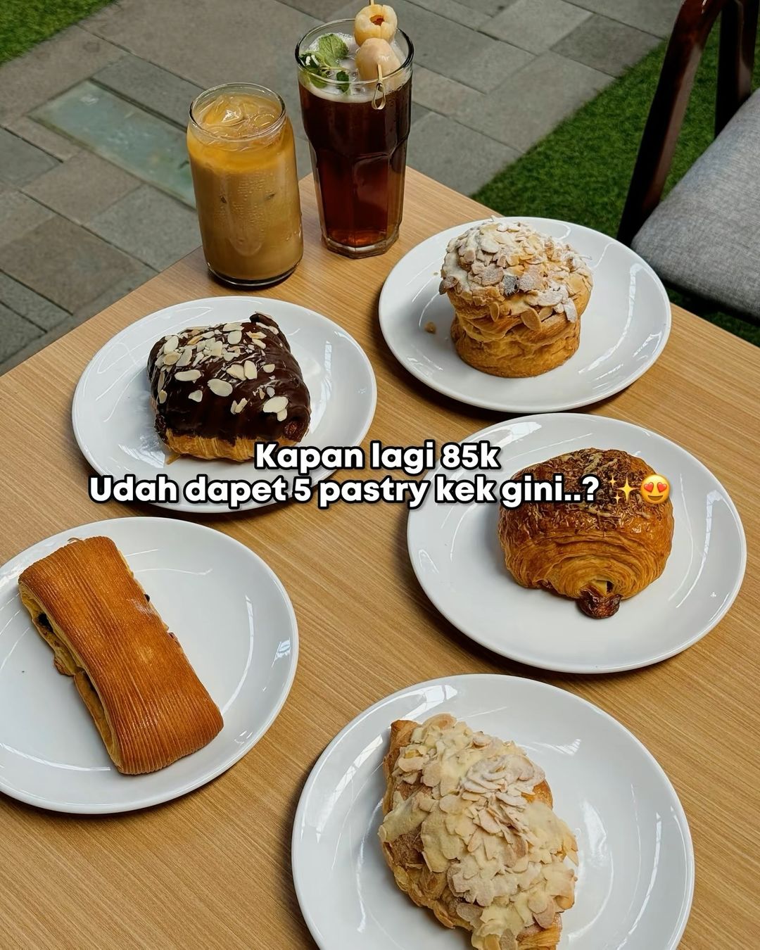 Buku Harga Menu Pastry Nawa Bistro di Solo - Buku Menu di Solo Terbaru